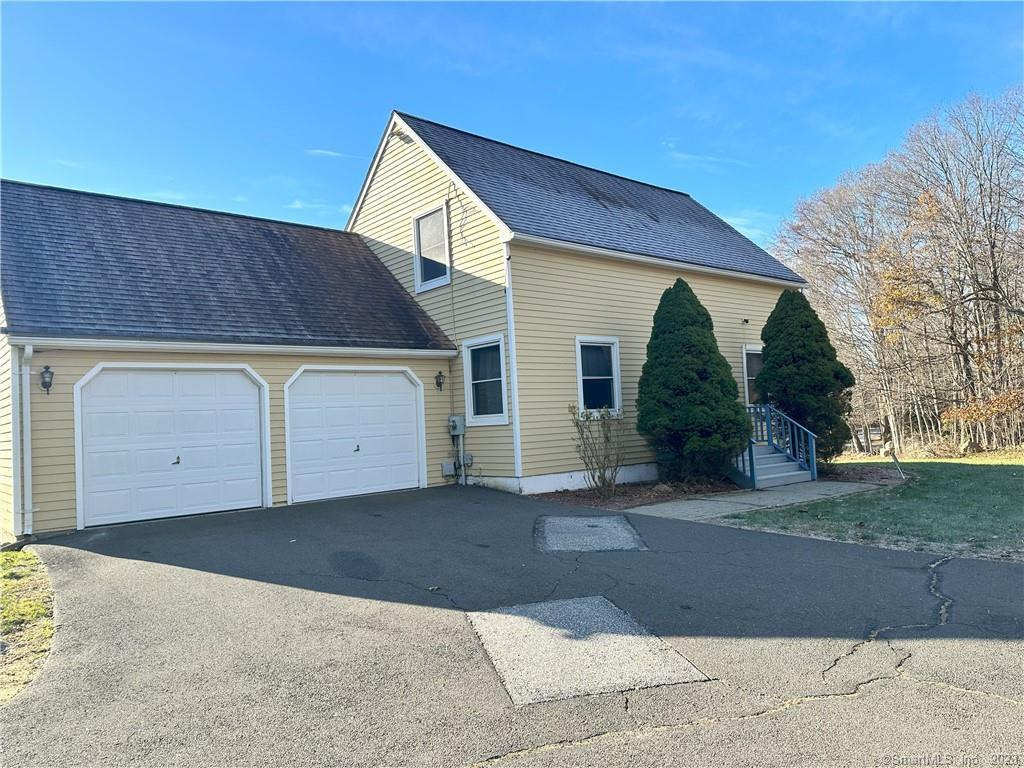 103 Birch Road, Mansfield, CT 06268