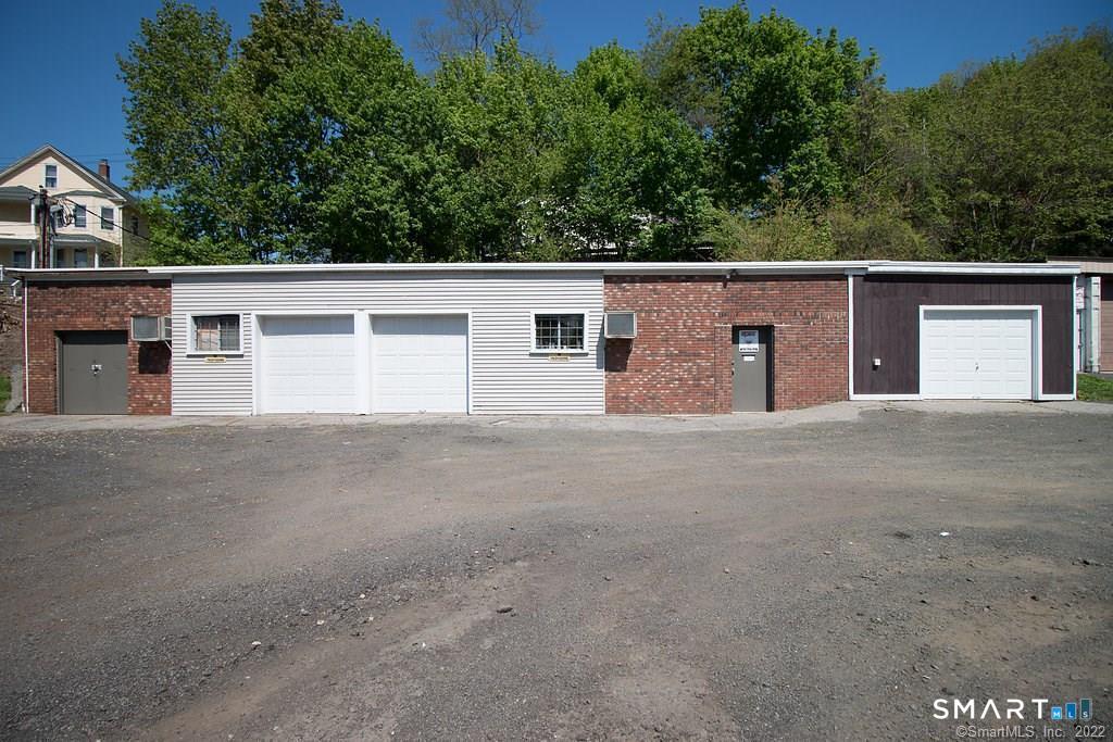 42 Gilbert Street, Derby , CT, 06418 | MLS# 24149059 | William Raveis